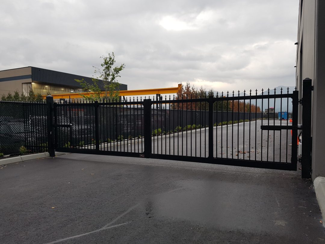 Driveway Gates, Fencing and Automation | Amazing Gates