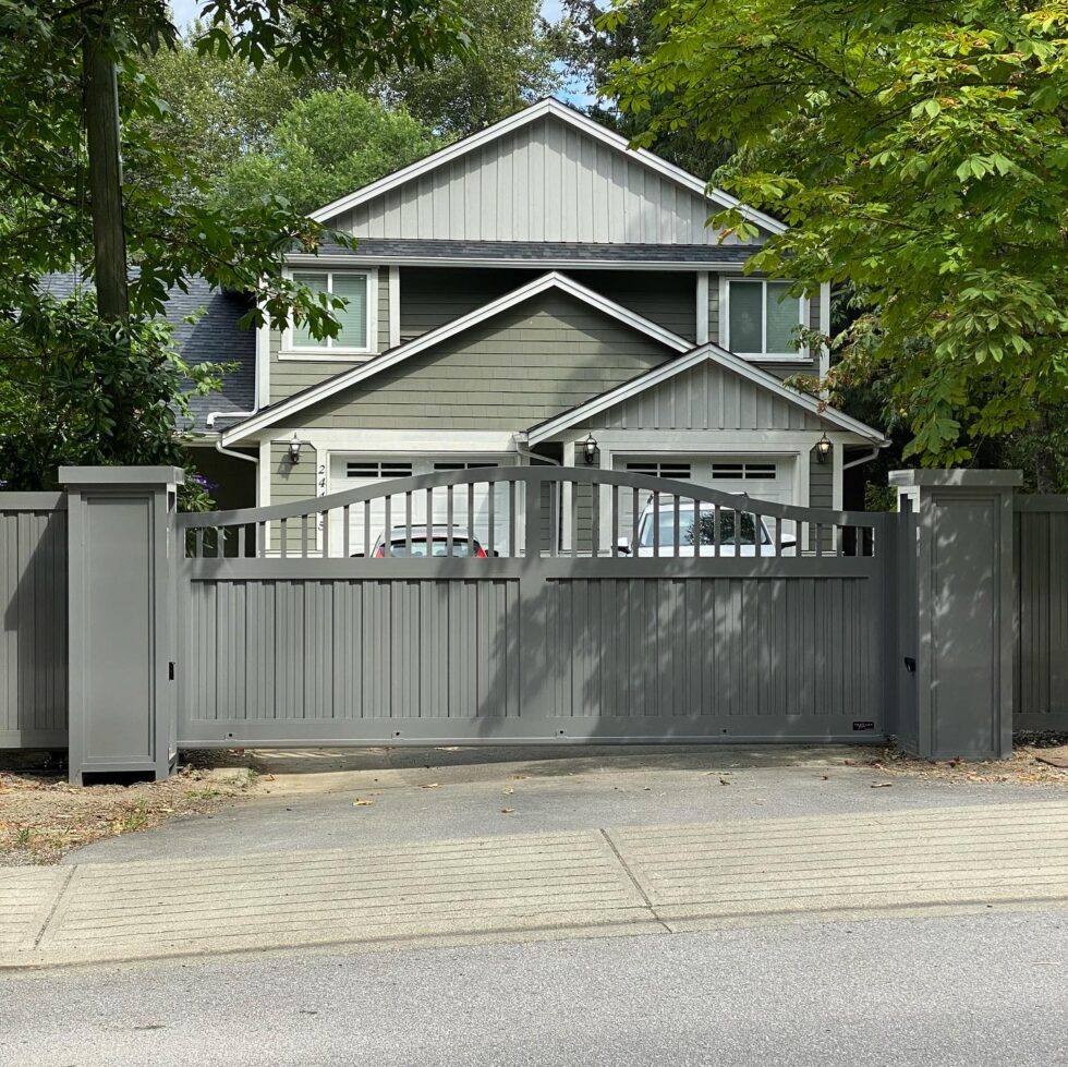 Residential | Amazing Gates and Fencing Ltd.| Custom Built