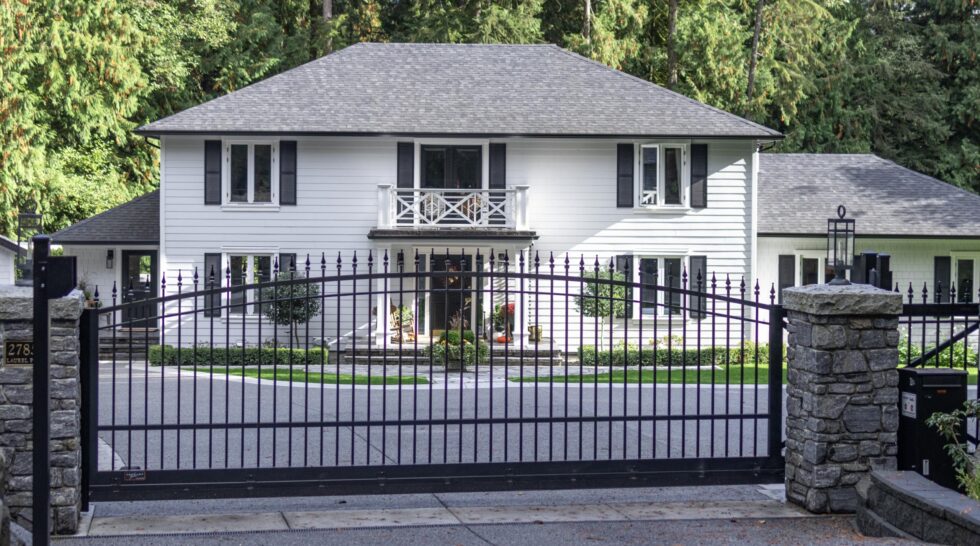 Driveway Gates, Fencing and Automation | Amazing Gates